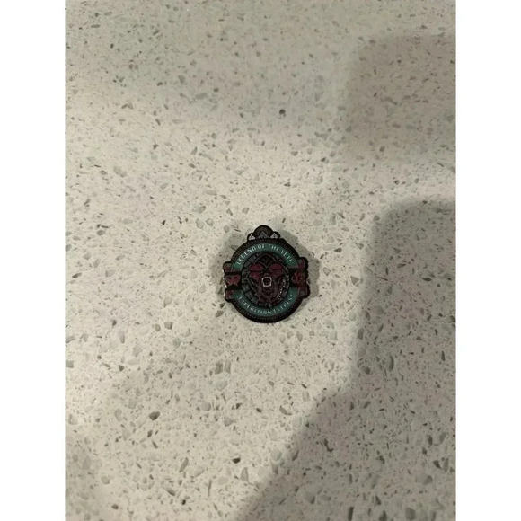 Disney | Accessories | 223 Disney Parks Animal Kingdom Legend Of Yeti ...